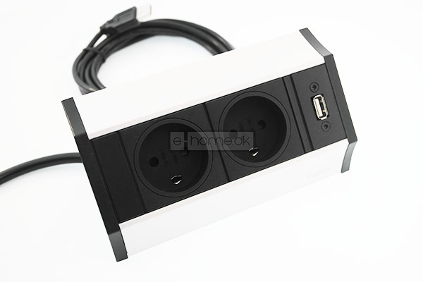 Evoline V Dock 2 stik med 3 ben 1 usb · Smarte stikkontakter